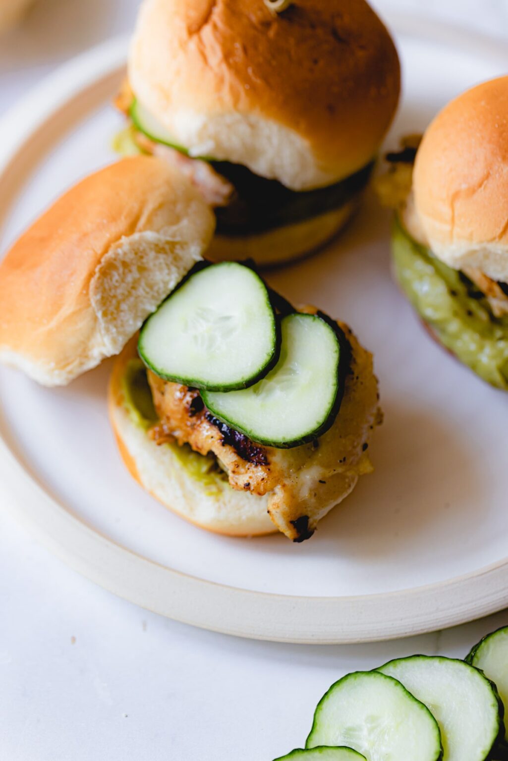 Avocado Ranch Chicken Sliders on Hawaiian Rolls