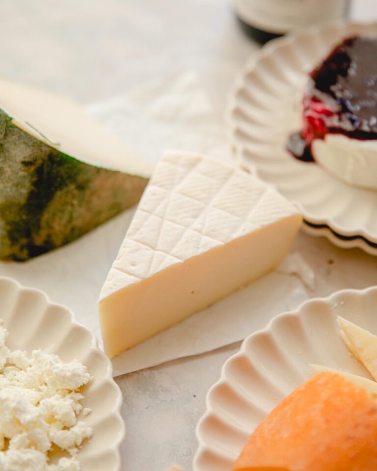 Ruby Red Dinner Party - Easy Party Theme!