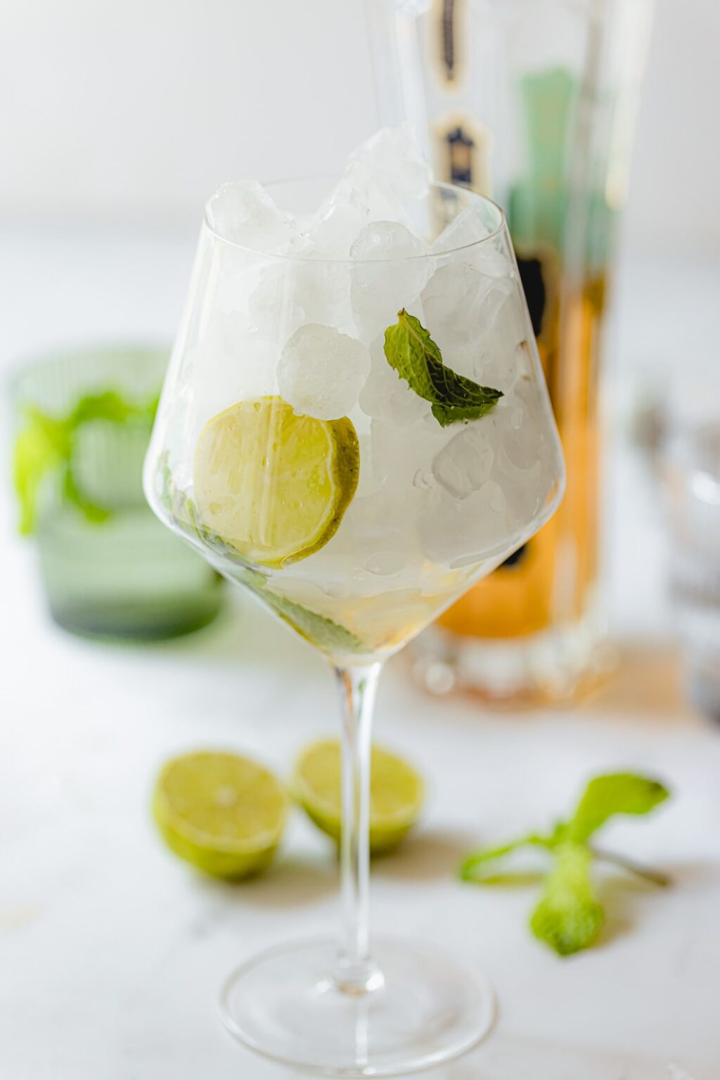 Hugo Spritz Recipe (St-Germain Spritz)